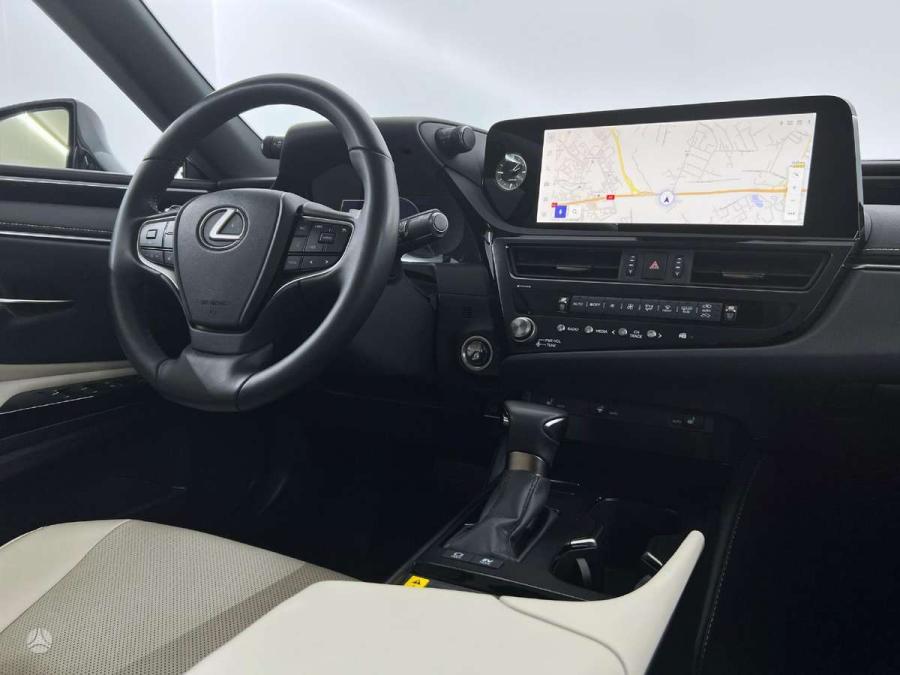 Pelēks Lexus ES 300 H 2024 Viļņa, ar dzinēja tilpumu 2.49 L un nobraukumu 34 tūkst. km par 39900 €, foto 12 vietnē AUTOMOTO.COM.LV