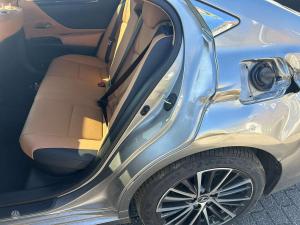 Grey Lexus ES 300 H 2024 in Prienai, with an engine capacity of 2.49 L and mileage of 84 thousand km for 23499 €, photo 19 on AUTOMOTO.COM.LV
