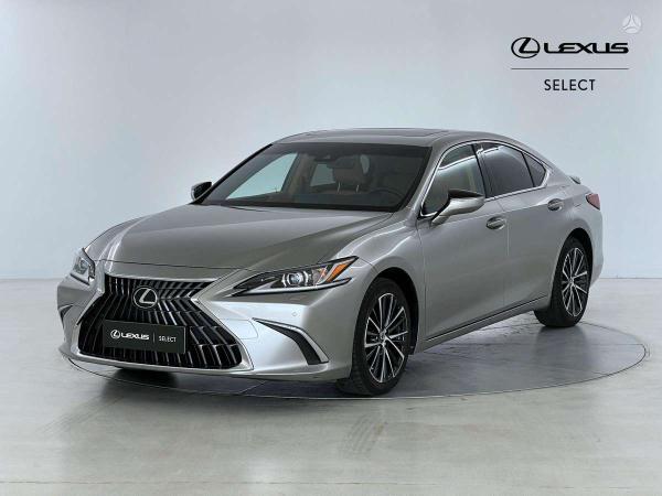 Grey Lexus ES 300 H 2024 in Vilnius, with an engine capacity of 2.49 L and mileage of 63 thousand km for 42900 €, photo 1 on AUTOMOTO.COM.LV