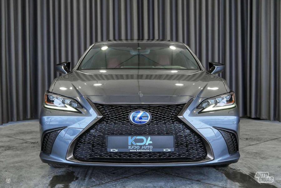 Lexus ES 300 H 2019 Marijampole, ar dzinēja tilpumu 2.50 L un nobraukumu 264 tūkst. km par 21450 €, foto 3 vietnē AUTOMOTO.COM.LV