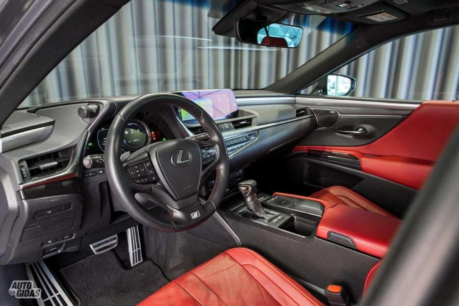 Lexus ES 300 H 2019 Marijampole, ar dzinēja tilpumu 2.50 L un nobraukumu 264 tūkst. km par 21450 €, foto 28 vietnē AUTOMOTO.COM.LV