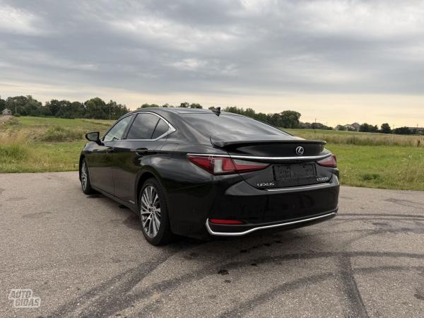 Лексус ES 300 H 2020 в Каунас, объемом двигателя 2.50 л и пробегом 280 тыс. км за 17600 €, фото 2 на AUTOMOTO.COM.LV