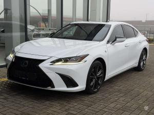 Balts Lexus ES 300 H 2020 Viļņa, ar dzinēja tilpumu 2.49 L un nobraukumu 180 tūkst. km par 29999 €, foto 3 vietnē AUTOMOTO.COM.LV