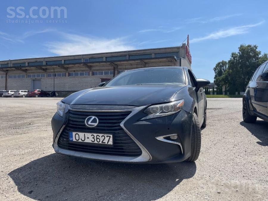 Melns Lexus ES 2016 Rīga, ar dzinēja tilpumu 2.50 L un nobraukumu 295 tūkst. km par 10500 €, foto 6 vietnē AUTOMOTO.COM.LV