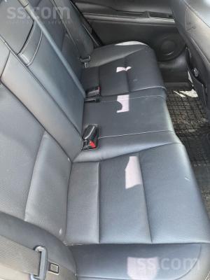 Melns Lexus ES 2016 Rīga, ar dzinēja tilpumu 2.50 L un nobraukumu 295 tūkst. km par 10500 €, foto 11 vietnē AUTOMOTO.COM.LV