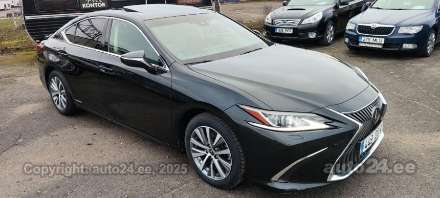 Black Lexus ES 2020 in Tallinn, with an engine capacity of 2.50 L and mileage of 270 thousand km for 26250 €, photo 9 on AUTOMOTO.COM.LV