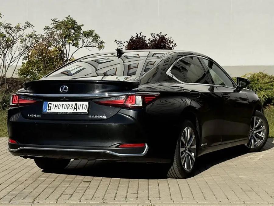 Melns Lexus ES 2020 Rīga, ar dzinēja tilpumu 2.50 L un nobraukumu 121 tūkst. km par 27590 €, foto 6 vietnē AUTOMOTO.COM.LV