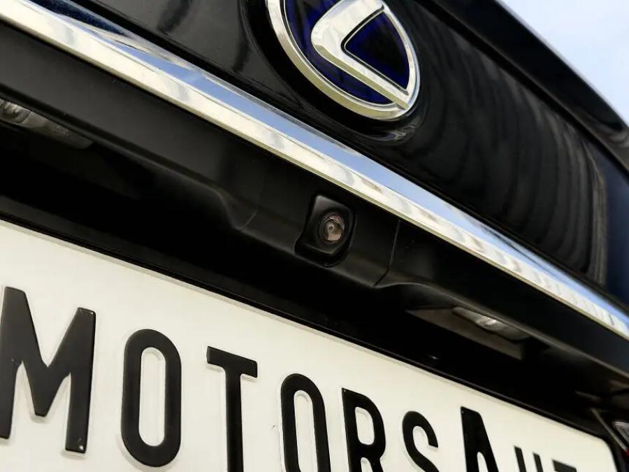 Melns Lexus ES 2020 Rīga, ar dzinēja tilpumu 2.50 L un nobraukumu 121 tūkst. km par 27590 €, foto 31 vietnē AUTOMOTO.COM.LV