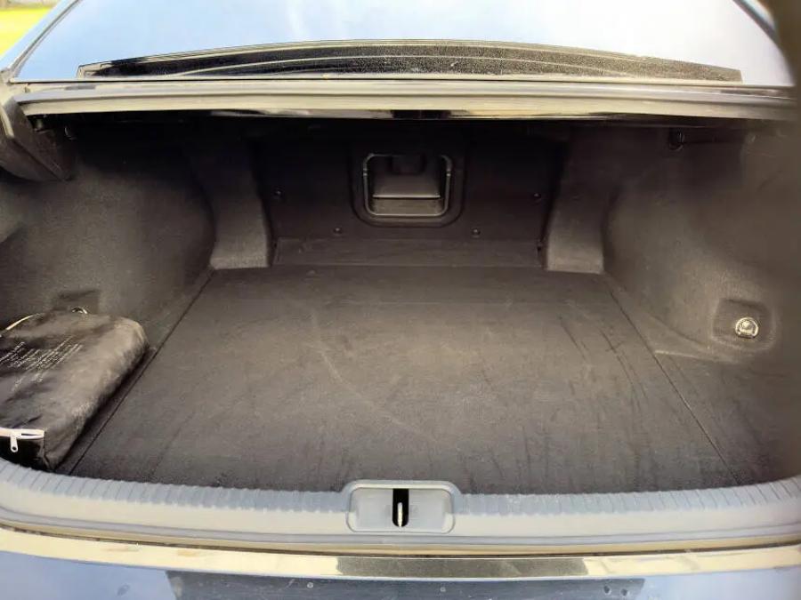 Melns Lexus ES 2020 Rīga, ar dzinēja tilpumu 2.50 L un nobraukumu 121 tūkst. km par 27590 €, foto 32 vietnē AUTOMOTO.COM.LV