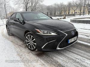 Melns Lexus ES 2021 Tallina, ar dzinēja tilpumu 2.50 L un nobraukumu 93 tūkst. km par 33000 €, foto 4 vietnē AUTOMOTO.COM.LV