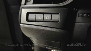 Black Lexus ES 2022 in Tallinn, with an engine capacity of 2.50 L and mileage of 42 thousand km for 41995 €, photo 21 on AUTOMOTO.COM.LV