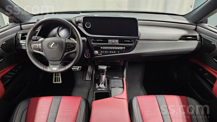 Melns Lexus ES 2022 Tallina, ar dzinēja tilpumu 2.50 L un nobraukumu 42 tūkst. km par 41995 €, foto 15 vietnē AUTOMOTO.COM.LV