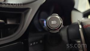 Melns Lexus ES 2022 Tallina, ar dzinēja tilpumu 2.50 L un nobraukumu 42 tūkst. km par 41995 €, foto 23 vietnē AUTOMOTO.COM.LV