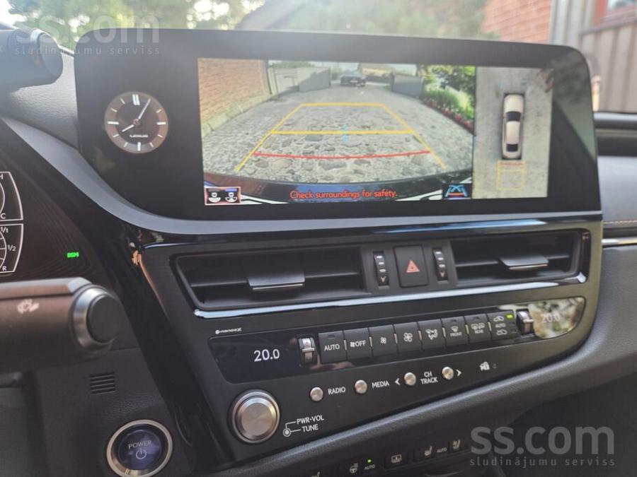 Melns Lexus ES 2022 Rīga, ar dzinēja tilpumu 2.50 L un nobraukumu 56 tūkst. km par 36900 €, foto 16 vietnē AUTOMOTO.COM.LV