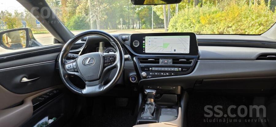 Melns Lexus ES 2022 Rīga, ar dzinēja tilpumu 2.50 L un nobraukumu 89 tūkst. km par 32300 €, foto 5 vietnē AUTOMOTO.COM.LV