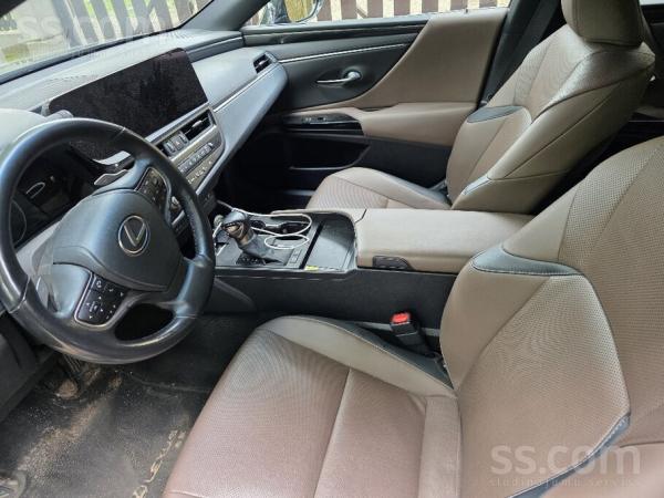 Melns Lexus ES 2023 Jūrmala, ar dzinēja tilpumu 2.50 L un nobraukumu 112 tūkst. km par 32999 €, foto 4 vietnē AUTOMOTO.COM.LV