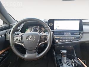 Melns Lexus ES 2024 Rīga, ar dzinēja tilpumu 2.00 L un nobraukumu 42 tūkst. km par 36000 €, foto 14 vietnē AUTOMOTO.COM.LV