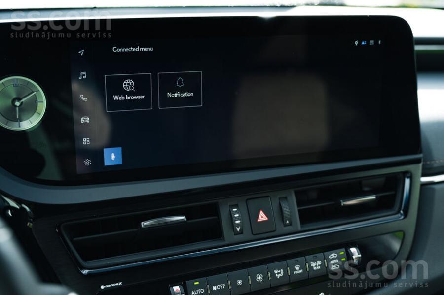 Melns Lexus ES 2024 Rīga, ar dzinēja tilpumu 2.50 L un nobraukumu 29 tūkst. km par 37400 €, foto 25 vietnē AUTOMOTO.COM.LV