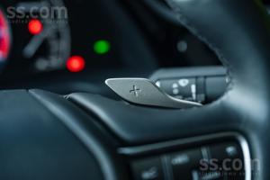Melns Lexus ES 2024 Rīga, ar dzinēja tilpumu 2.50 L un nobraukumu 29 tūkst. km par 37400 €, foto 31 vietnē AUTOMOTO.COM.LV