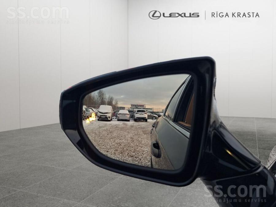 Melns Lexus ES 2024 Rīga, ar dzinēja tilpumu 2.50 L un nobraukumu 42 tūkst. km par 40700 €, foto 18 vietnē AUTOMOTO.COM.LV