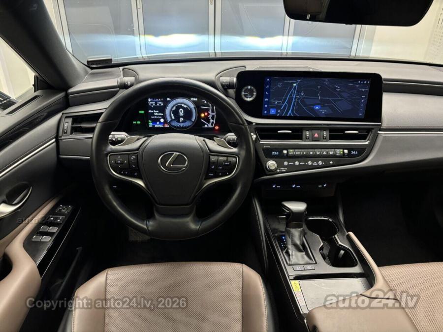 Melns Lexus ES 2025 Tallina, ar dzinēja tilpumu 2.50 L un nobraukumu 26 tūkst. km par 46900 €, foto 12 vietnē AUTOMOTO.COM.LV