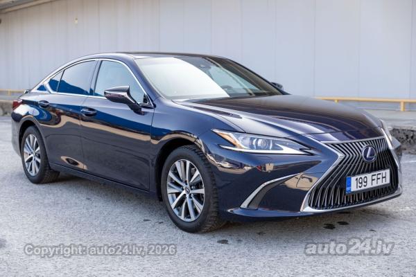 Blue Lexus ES 2019 in Tallinn, with an engine capacity of 2.50 L and mileage of 106 thousand km for 25900 €, photo 1 on AUTOMOTO.COM.LV