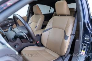 Синий Лексус ЕС 2019 в Таллин, объемом двигателя 2.50 л и пробегом 106 тыс. км за 25900 €, фото 10 на AUTOMOTO.COM.LV