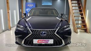 Zils Lexus ES 2022 Tallina, ar dzinēja tilpumu 2.50 L un nobraukumu 68 tūkst. km par 41995 €, foto  vietnē AUTOMOTO.COM.LV