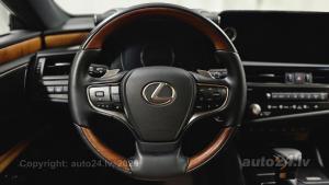 Zils Lexus ES 2022 Tallina, ar dzinēja tilpumu 2.50 L un nobraukumu 68 tūkst. km par 41995 €, foto 17 vietnē AUTOMOTO.COM.LV