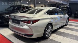 Lexus ES 2019 Rīga, ar dzinēja tilpumu 2.50 L un nobraukumu 81 tūkst. km par 28490 €, foto 6 vietnē AUTOMOTO.COM.LV