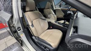 Lexus ES 2019 Rīga, ar dzinēja tilpumu 2.50 L un nobraukumu 81 tūkst. km par 28490 €, foto 12 vietnē AUTOMOTO.COM.LV