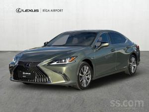 Zaļš Lexus ES 2020 Rīga, ar dzinēja tilpumu 2.50 L un nobraukumu 87 tūkst. km par 32500 €, foto  vietnē AUTOMOTO.COM.LV
