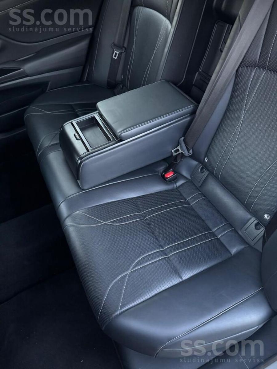 Pelēks Lexus ES 2019 Rīga, ar dzinēja tilpumu 2.50 L un nobraukumu 137 tūkst. km par 29500 €, foto 11 vietnē AUTOMOTO.COM.LV