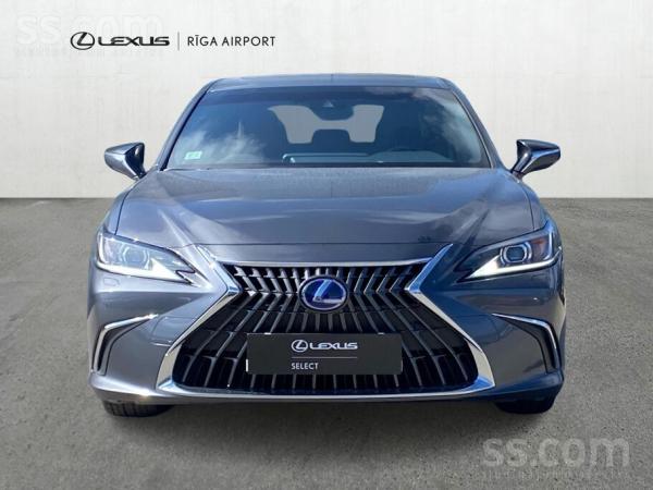 Pelēks Lexus ES 2022 Rīga, ar dzinēja tilpumu 2.50 L un nobraukumu 90 tūkst. km par 34000 €, foto 5 vietnē AUTOMOTO.COM.LV