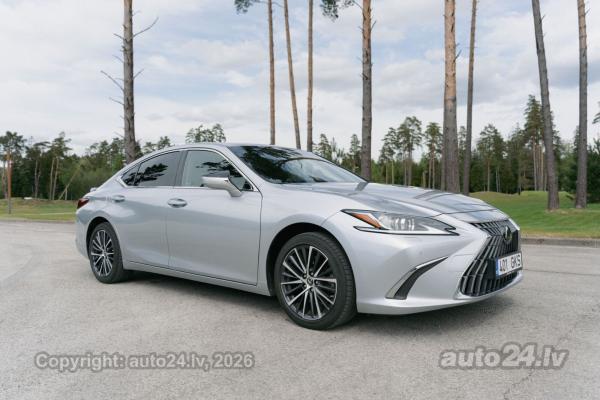 Grey Lexus ES 2023 in Parnu, with an engine capacity of 2.50 L and mileage of 45 thousand km for 43500 €, photo 3 on AUTOMOTO.COM.LV
