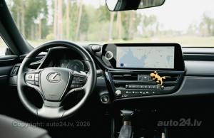 Grey Lexus ES 2023 in Parnu, with an engine capacity of 2.50 L and mileage of 45 thousand km for 43500 €, photo 8 on AUTOMOTO.COM.LV