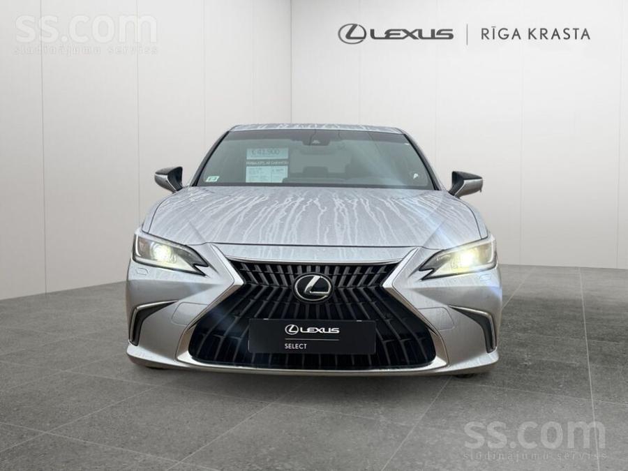 Pelēks Lexus ES 2024 Rīga, ar dzinēja tilpumu 2.50 L un nobraukumu 30 tūkst. km par 41900 €, foto 5 vietnē AUTOMOTO.COM.LV