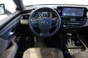 Grey Lexus ES 2024 in Tallinn, with an engine capacity of 2.50 L and mileage of 37 thousand km for 45490 €, photo 10 on AUTOMOTO.COM.LV