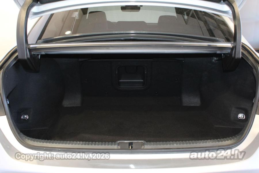 Grey Lexus ES 2024 in Tallinn, with an engine capacity of 2.50 L and mileage of 37 thousand km for 45490 €, photo 11 on AUTOMOTO.COM.LV