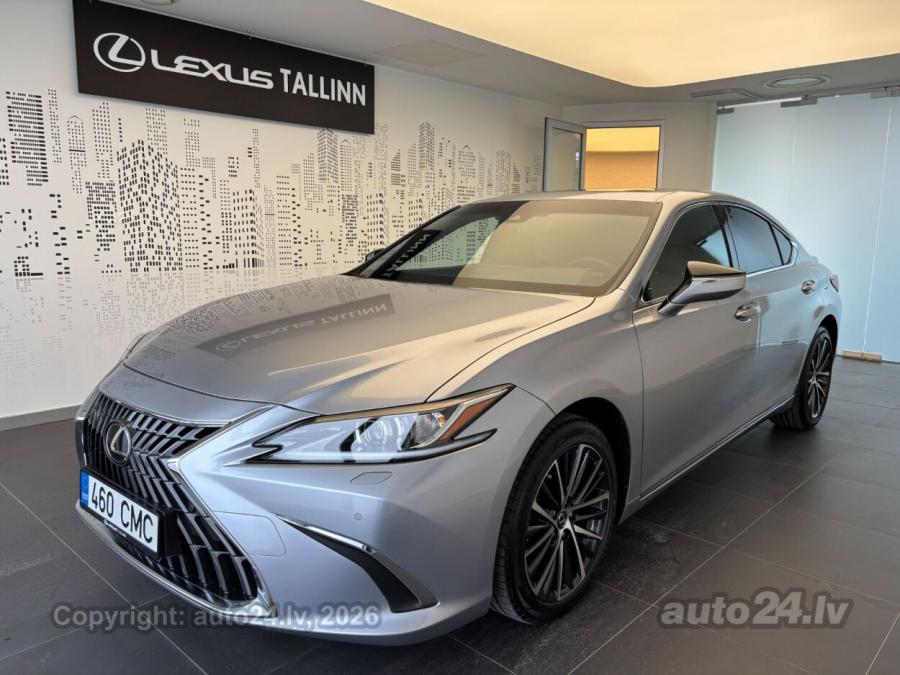 Pelēks Lexus ES 2025 Tallina, ar dzinēja tilpumu 2.50 L un nobraukumu 7 tūkst. km par 47000 €, foto 1 vietnē AUTOMOTO.COM.LV