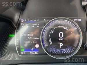 Grey Lexus ES 2025 in Riga, with an engine capacity of 2.50 L and mileage of 5 thousand km for 46900 €, photo 14 on AUTOMOTO.COM.LV