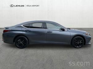 Grey Lexus ES 2025 in Riga, with an engine capacity of 2.50 L and mileage of 5 thousand km for 46900 €, photo 17 on AUTOMOTO.COM.LV