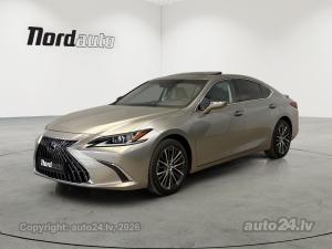 Pelēks Lexus ES 2025 Tallina, ar dzinēja tilpumu 2.50 L un nobraukumu 34 tūkst. km par 43900 €, foto  vietnē AUTOMOTO.COM.LV