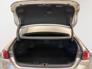 Pelēks Lexus ES 2025 Tallina, ar dzinēja tilpumu 2.50 L un nobraukumu 34 tūkst. km par 43900 €, foto 14 vietnē AUTOMOTO.COM.LV