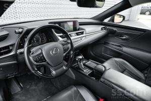 Lexus ES 2020 in Riga, with an engine capacity of 2.50 L and mileage of 85 thousand km for 31150 €, photo 11 on AUTOMOTO.COM.LV