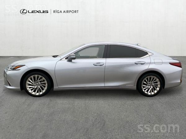 Lexus ES 2021 Rīga, ar dzinēja tilpumu 2.50 L un nobraukumu 80 tūkst. km par 33000 €, foto 3 vietnē AUTOMOTO.COM.LV