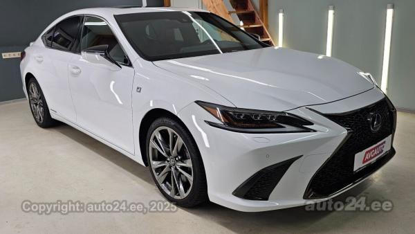 Balts Lexus ES 2019 Tallina, ar dzinēja tilpumu 2.50 L un nobraukumu 80 tūkst. km par 34995 €, foto 3 vietnē AUTOMOTO.COM.LV