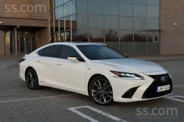 Balts Lexus ES 2019 Valmiera, ar dzinēja tilpumu 2.50 L un nobraukumu 94 tūkst. km par 30000 €, foto 3 vietnē AUTOMOTO.COM.LV