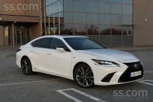 Balts Lexus ES 2019 Valmiera, ar dzinēja tilpumu 2.50 L un nobraukumu 99 tūkst. km par 27000 €, foto 4 vietnē AUTOMOTO.COM.LV