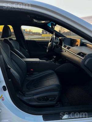 Balts Lexus ES 2019 Valmiera, ar dzinēja tilpumu 2.50 L un nobraukumu 99 tūkst. km par 27000 €, foto 9 vietnē AUTOMOTO.COM.LV